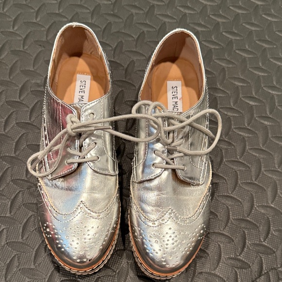Steve Madden | Shoes | Steve Madden Silver Platform With Metallic ...